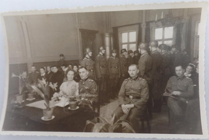Kurland Docs | "Waffen-SS" - "Deutschland" wedding postcard photo